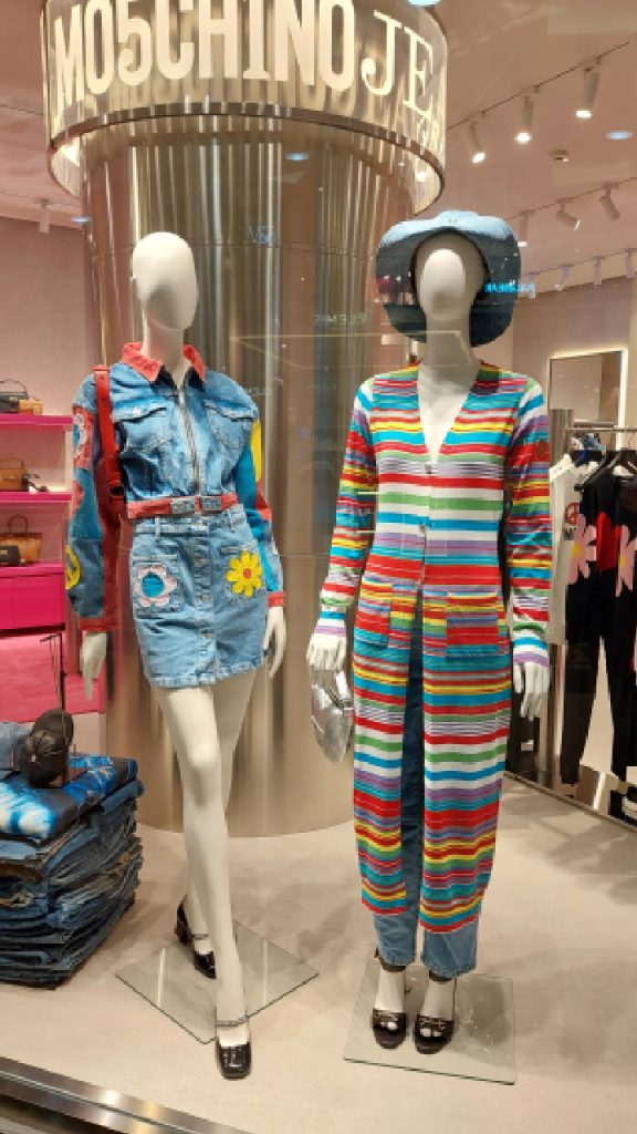 Moschino Jeans Uncovers Its First Store in Pondok Indah Mall 2 ...